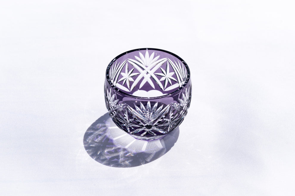 M-086-V 剣菱星文様 ぐい呑 ムラサキ – 硝子工房 彩鳳