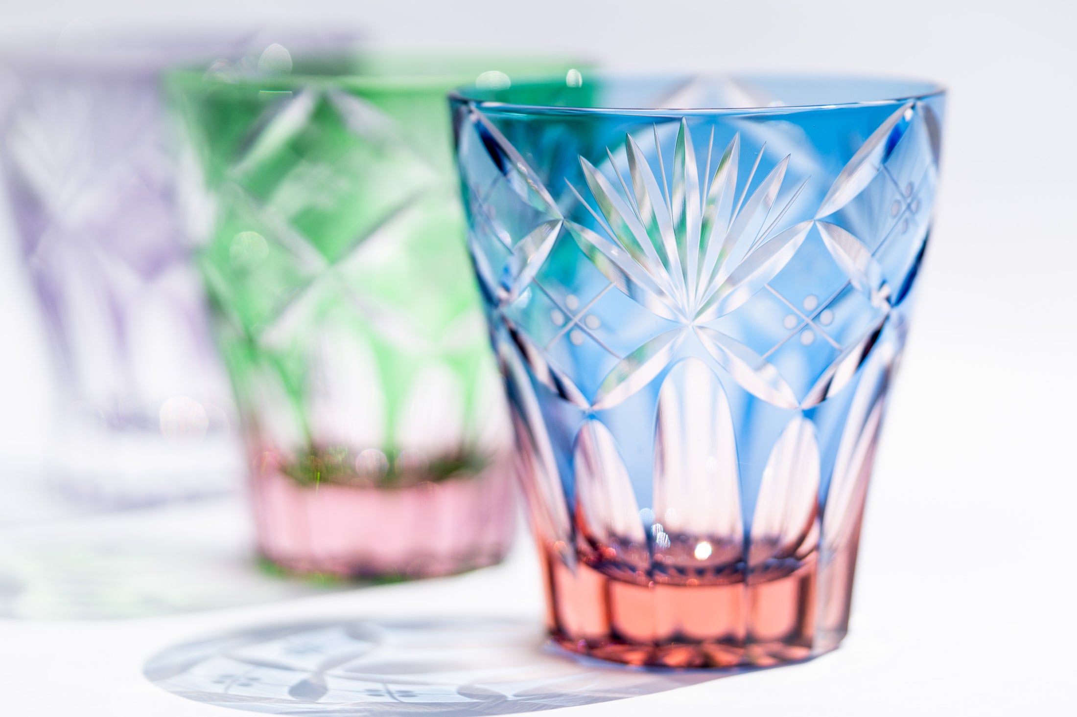 M-8573-BP 七宝笹の葉文様 ミニオールド ブルーピンク 江戸切子 直販限定品 – 硝子工房 彩鳳